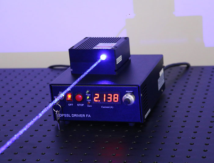450nm 3W 4W high power semiconductor laser with adjustable power supply